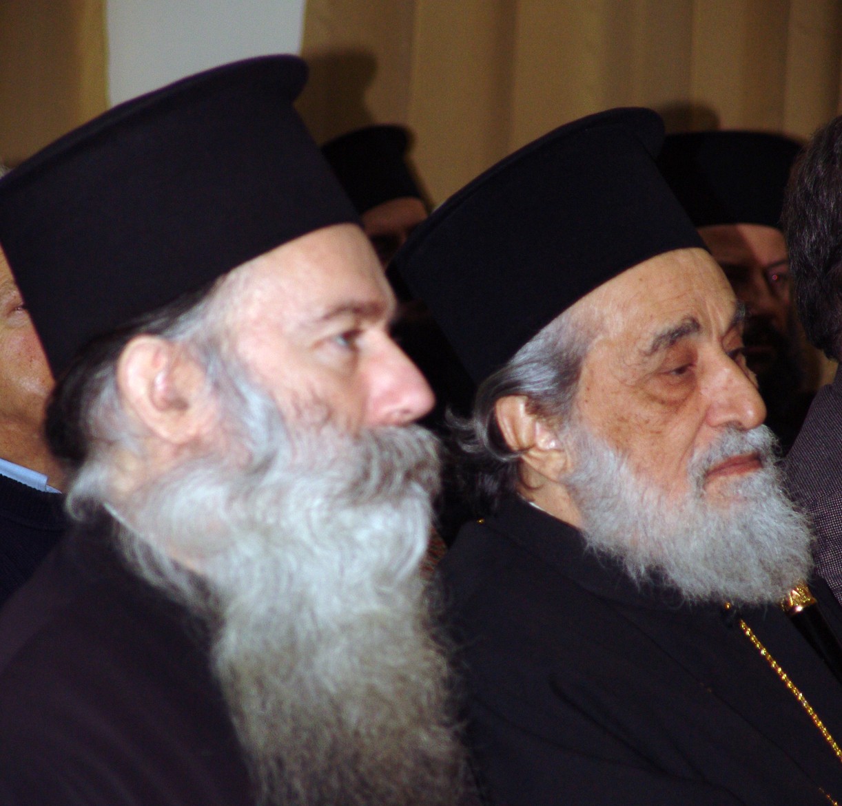 Επιστολή π. Παύλου για το πλήθος των δημοσιευμάτων που τον «θέλουν ...