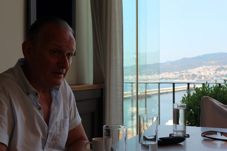 Stephen Saunders: Η Θάσος ήταν η «σπίθα» που άναψε τη «φωτιά» για το ...