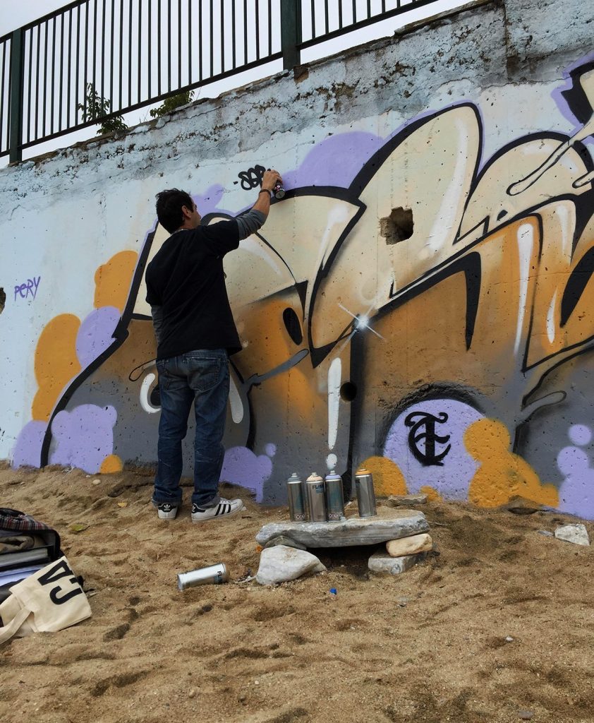 Caps n cans graffiti jam: Ένας...κυκλώνας από χρώματα στην ακτή της ...