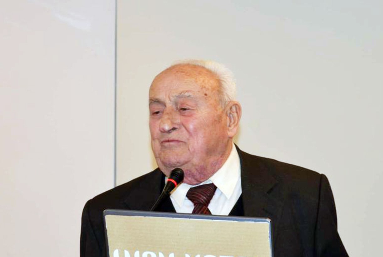 ΠΑΕ ΑΟ Καβάλα 1965: Καλό ταξίδι πρόεδρε και δάσκαλε Χρήστο Ρέμμο ...