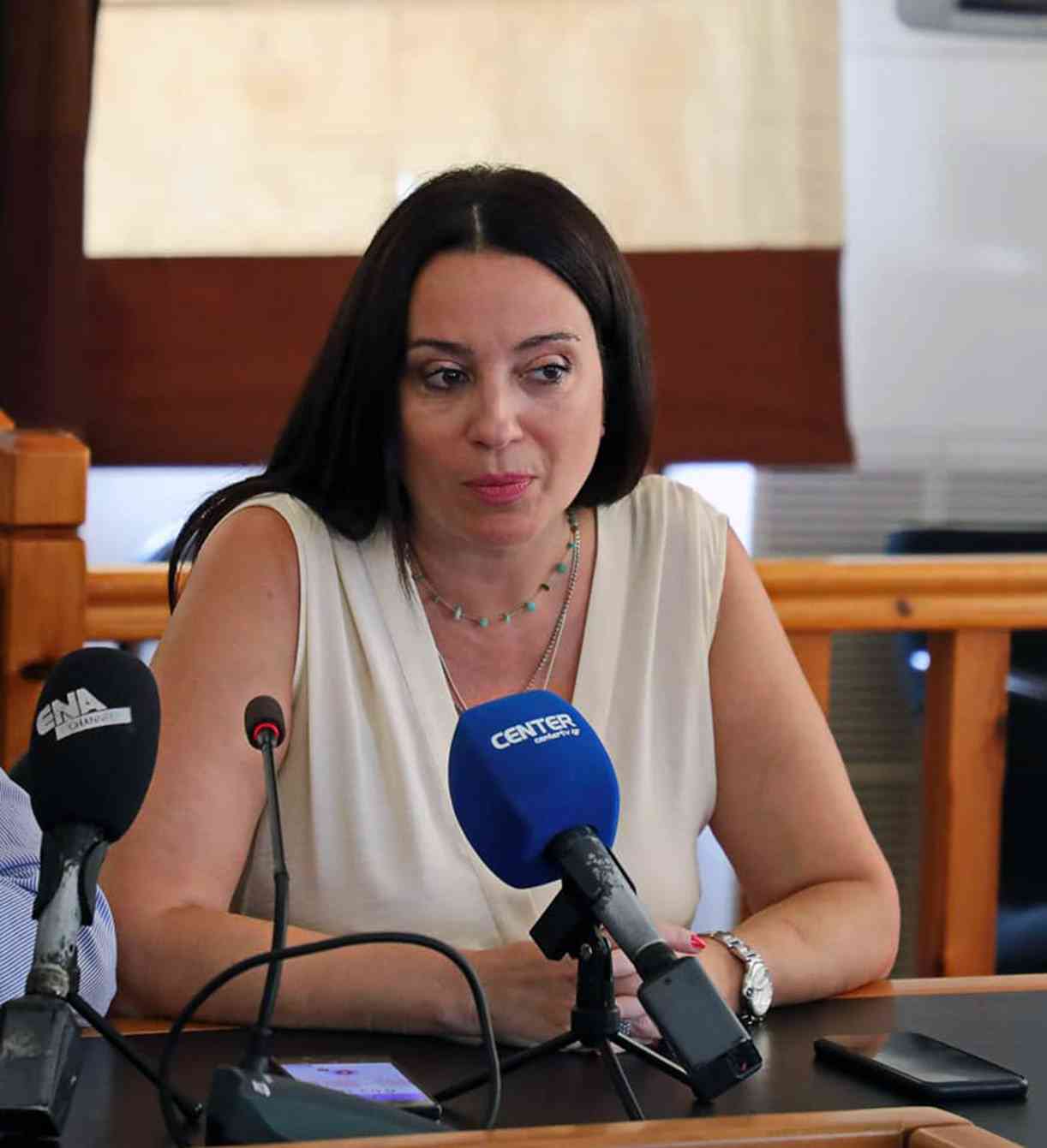 Δήμος Καβάλας: Η «Αγκαλιά Αλληλεγγύης» γεμίζει τις τσάντες με σχολικά ...