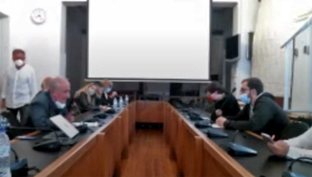 Φοιτητές ΔΙΠΑΕ Καβάλας: Συλλαλητήριο και παρέμβαση στο Δημοτικό ...