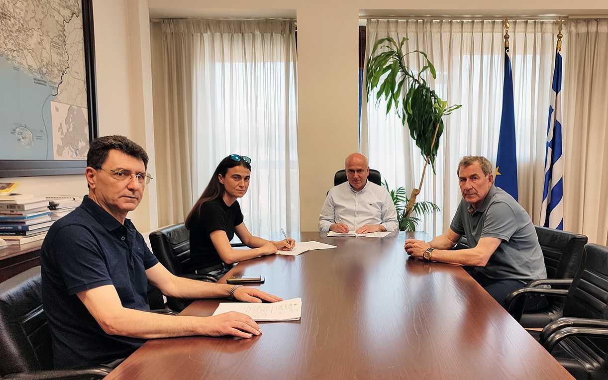 Περιφέρεια ΑΜ-Θ: 8,3 εκατομμύρια ευρώ για 3 χρόνια για την καταπολέμηση ...
