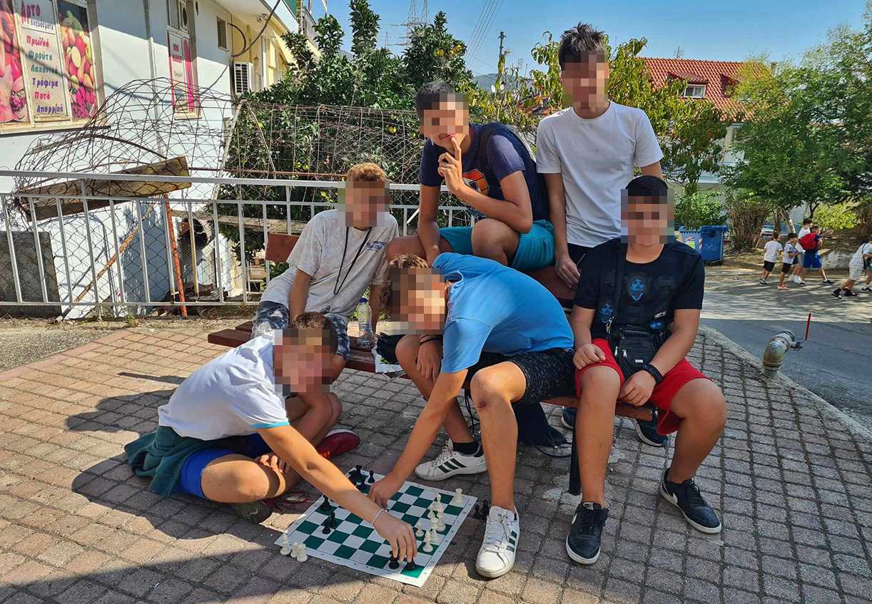 Καβάλα, η πόλη όπου τα παιδιά παίζουν... σκάκι στις αλάνες [φωτογραφία ...