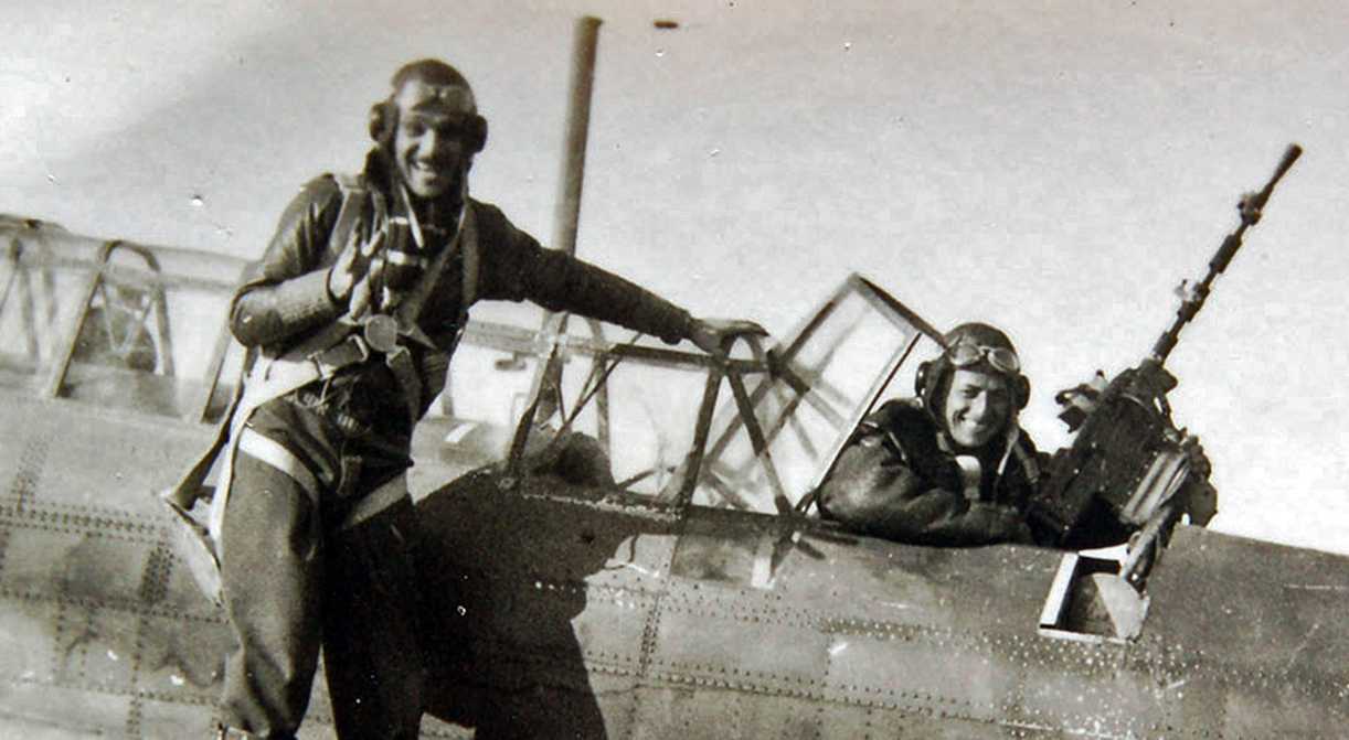 28η Οκτωβρίου 1940: Ένας Καβαλιώτης παίρνει το βάπτισμα του πυρός στους ...