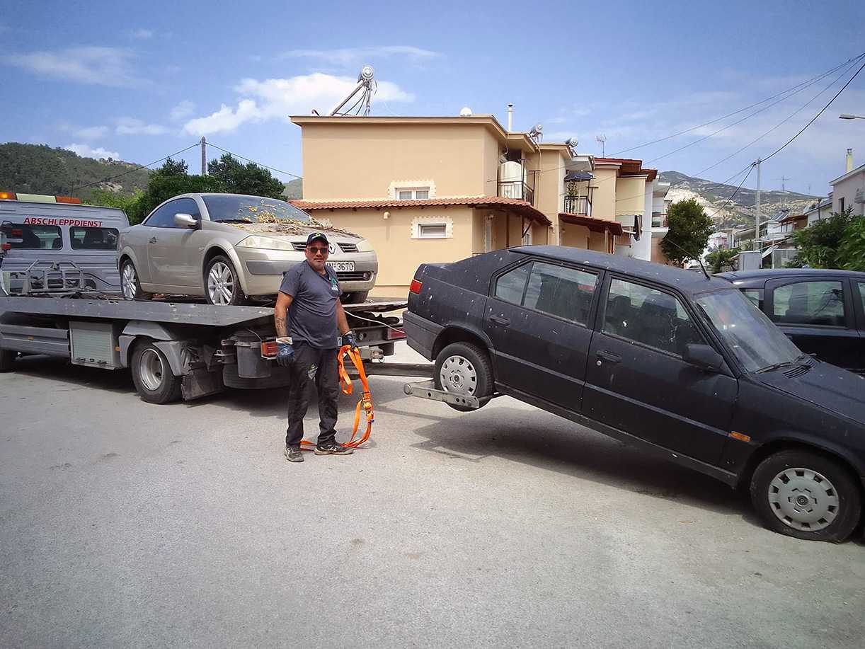 Δήμος Καβάλας: Εκτός… δρόμου, ακόμη 4 αυτοκίνητα και 2 μοτοσυκλέτες ...