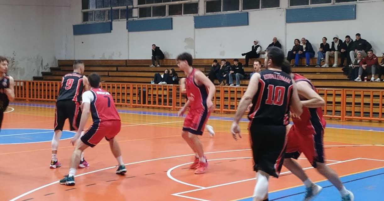 Αστέρας Καβάλας: Αήττητος στο πρωτάθλημα, στην τελική τετράδα στο ...