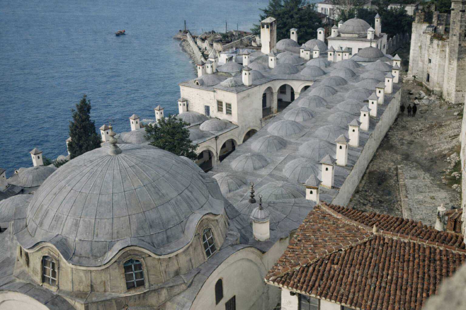 Μια βόλτα με… χρώμα στην Καβάλα, έναν αιώνα πριν! [φωτογραφίες ...